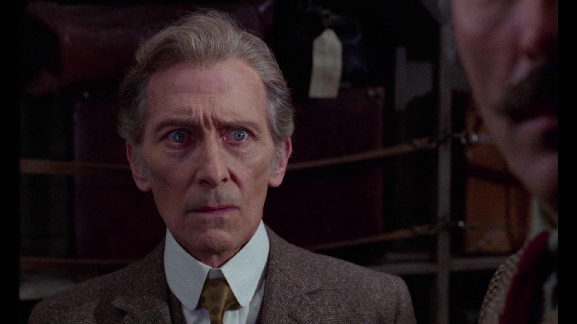 Horror Express Blu-ray - Peter Cushing