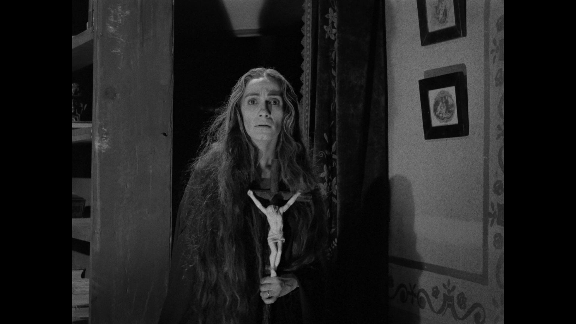 El Vampiro: Two Bloodsucking Tales from Mexico Blu-ray - Germán Robles ...