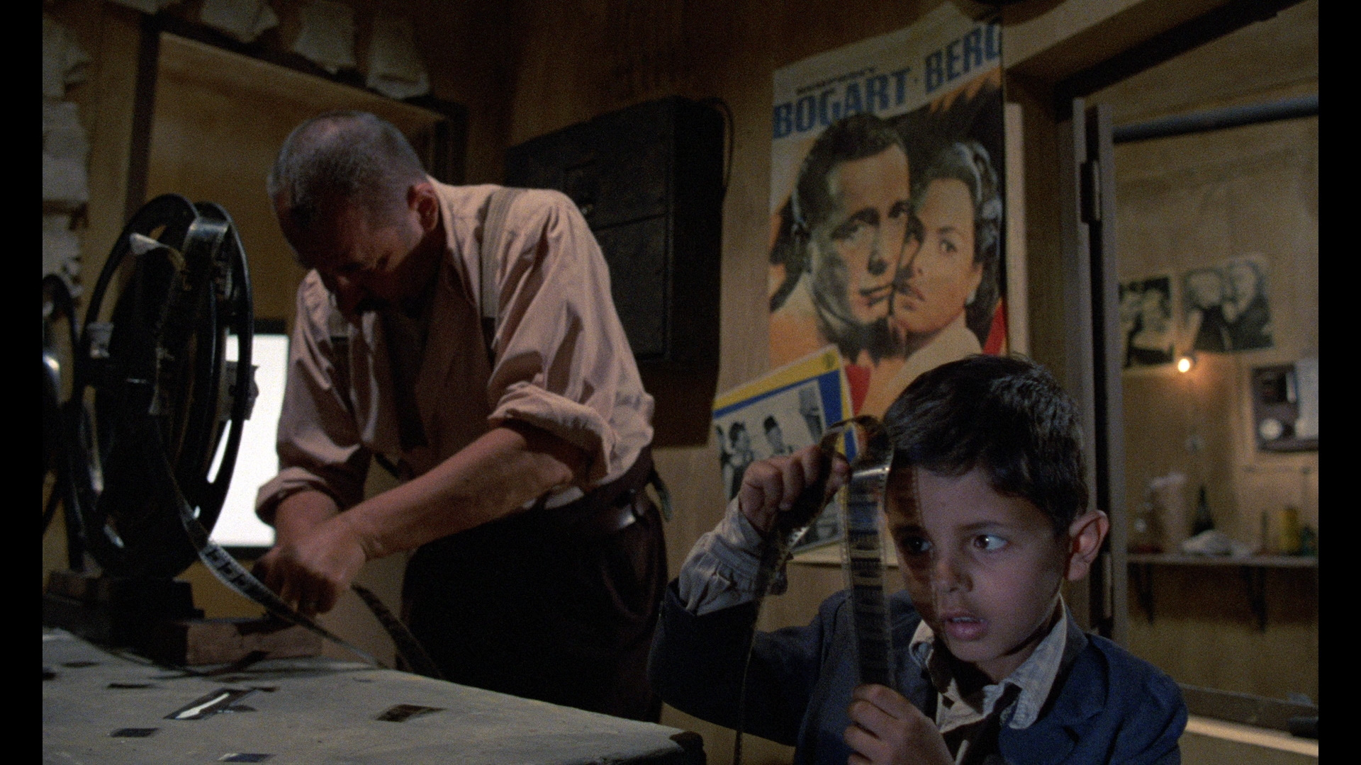 Cinema Paradiso Blu-ray - Antonella Attili Cinema Paradiso Blu-ray - Antonella Attili