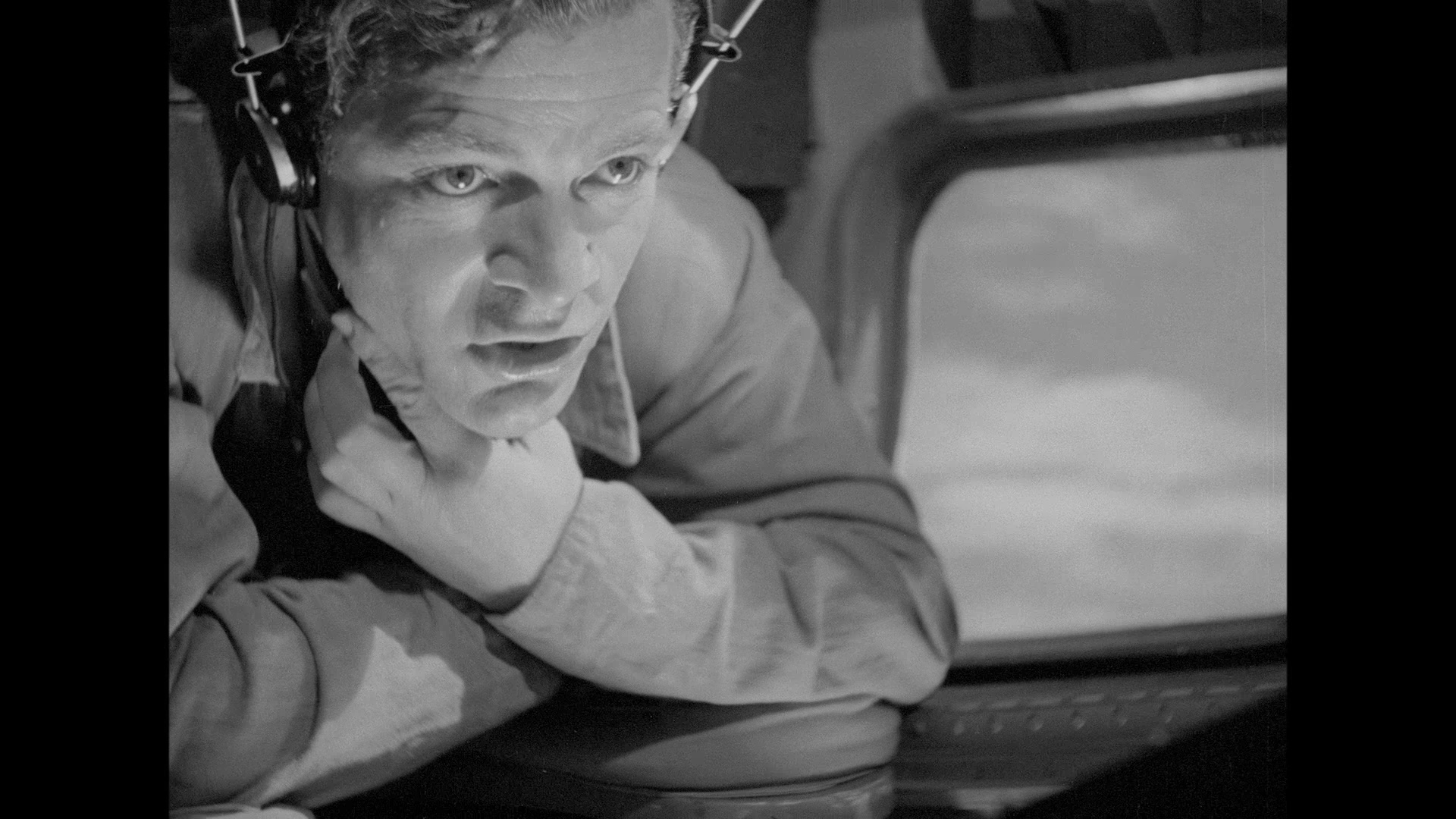 Armored Attack Blu-ray - Dana Andrews