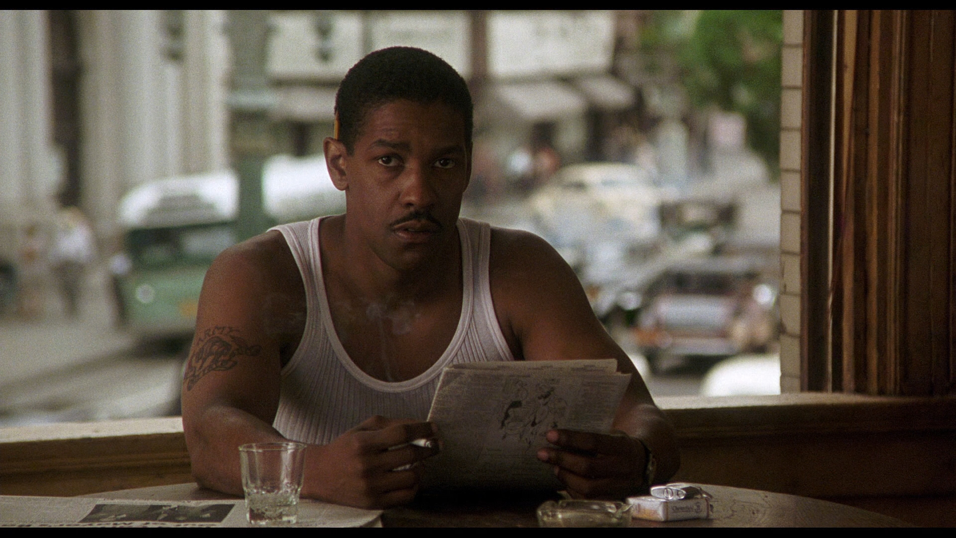 Devil in a Blue Dress Blu-ray / 4K UHD - Denzel Washington